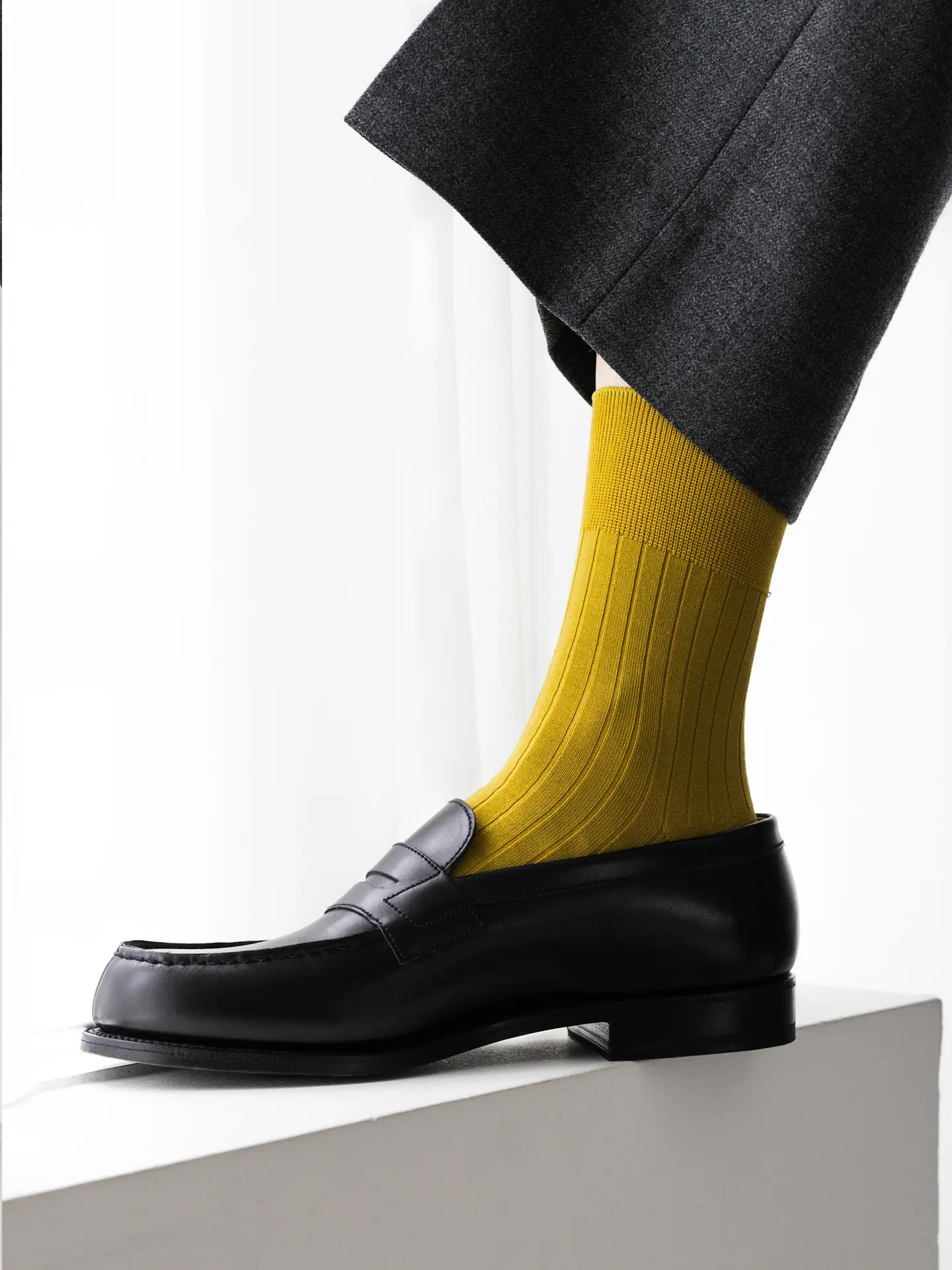 【Tabio MEN】ブライトリブショートソックス ( 062131274 ) | 靴下屋公式通販 Tabio オンラインストア