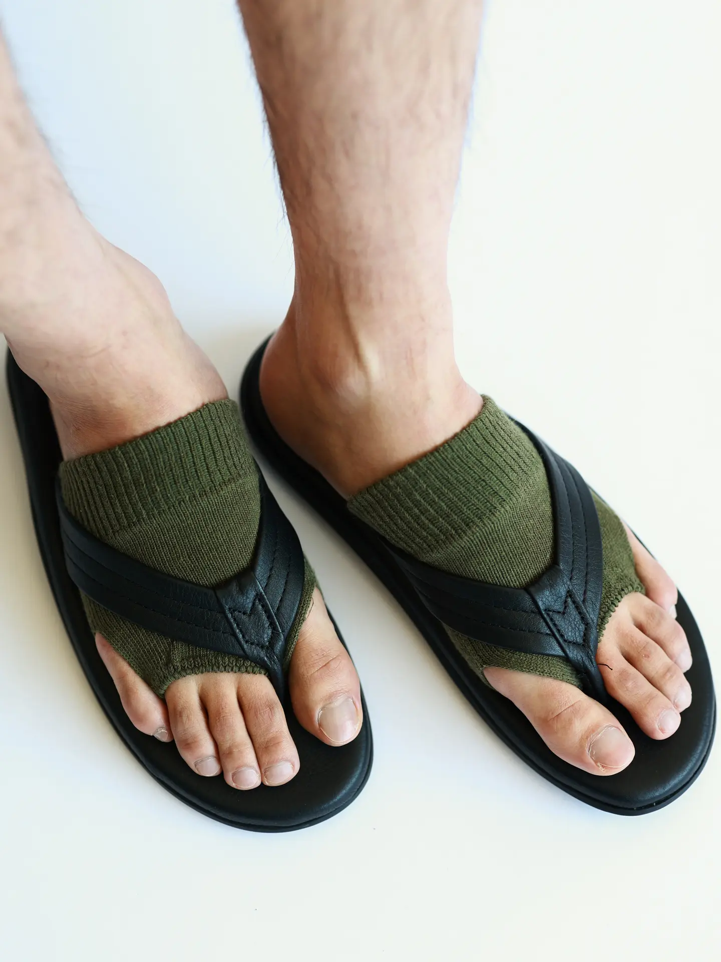 【Tabio MEN】小指出しトングタイプforサンダルソックス ( 062199006 ) | 靴下屋公式通販 Tabio オンラインストア