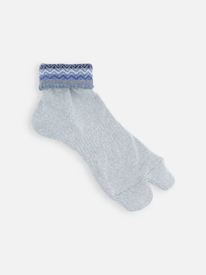 【Tabio MEN】折返し波柄パイル足袋ショート丈ソックス ( 062131329 ) | 靴下屋公式通販 Tabio オンラインストア