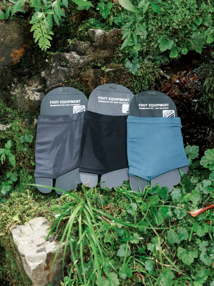 【Tabio MEN】滑り止め付きCOOLMAX®トングソックス ( 062190029 ) | 靴下屋公式通販 Tabio オンラインストア