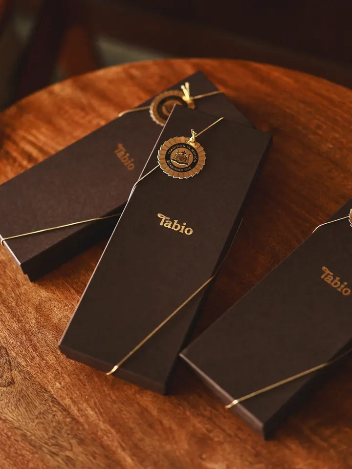 VALENTINE'S LIMITED DESIGN SET(BLACK) ( 980000676 ) | 靴下屋公式通販 Tabio オンラインストア